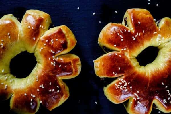 Date Bread Rings: The Middle East Recipe You'll Crave