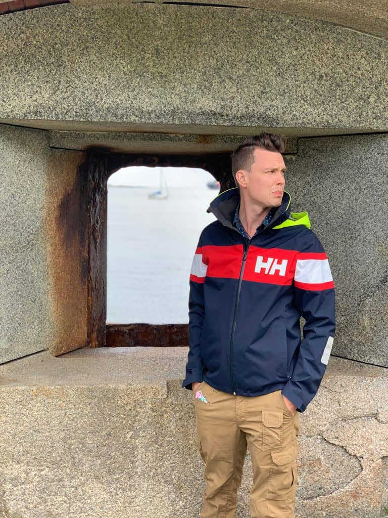 25+ ESSENTIAL ITEMS FOR YOUR IRELAND PACKING LIST (FAMILY EDITION)