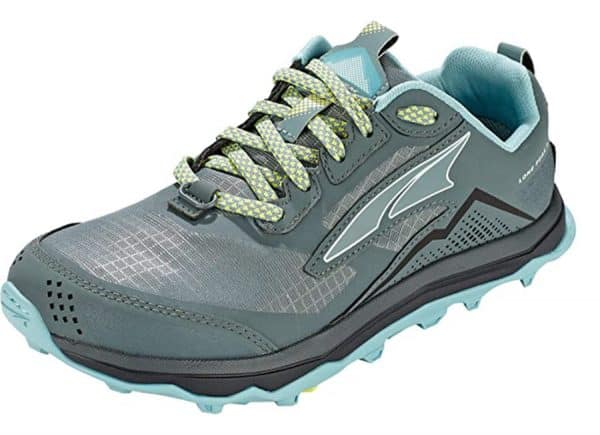 15+ Perfect Hiking Shoes for Women who love to trek