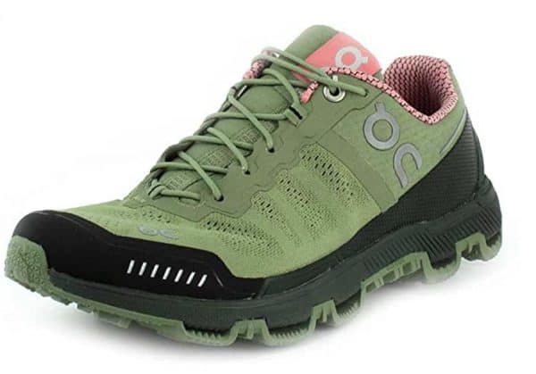 15+ Perfect Hiking Shoes for Women who love to trek