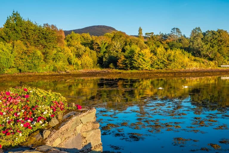 What are the popular tourist attractions in Kenmare?