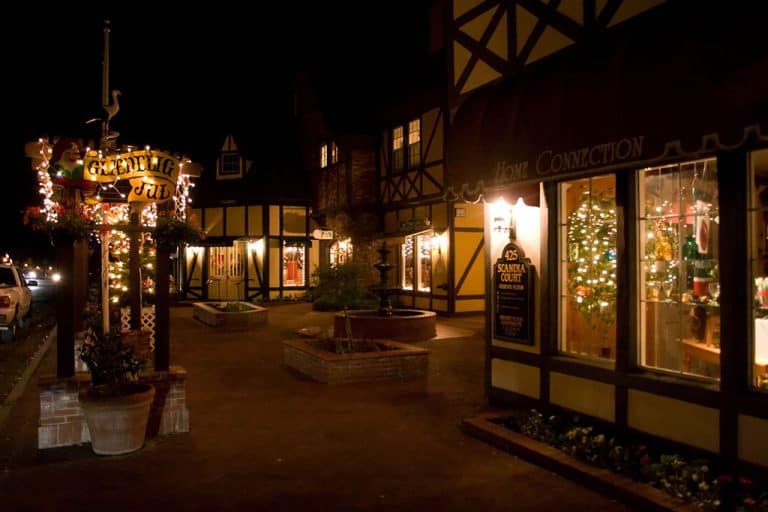 Ultimate Guide to A Solvang Christmas in California