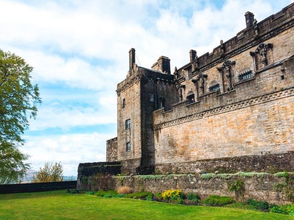18 Historic & Artistic Things to do in Stirling Scotland
